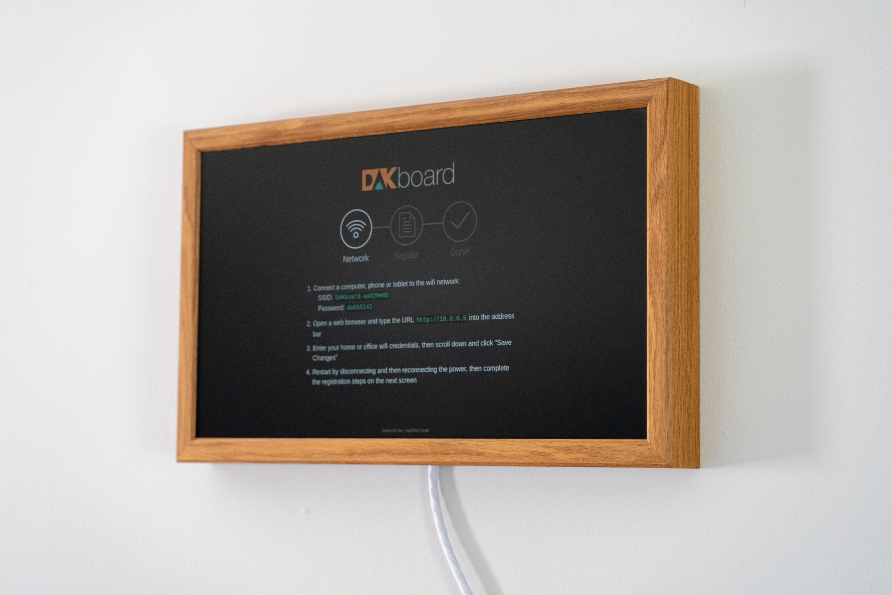 24" Smart Digital Wall Display - HD Screen with WiFi Calendar & Raspbe ...