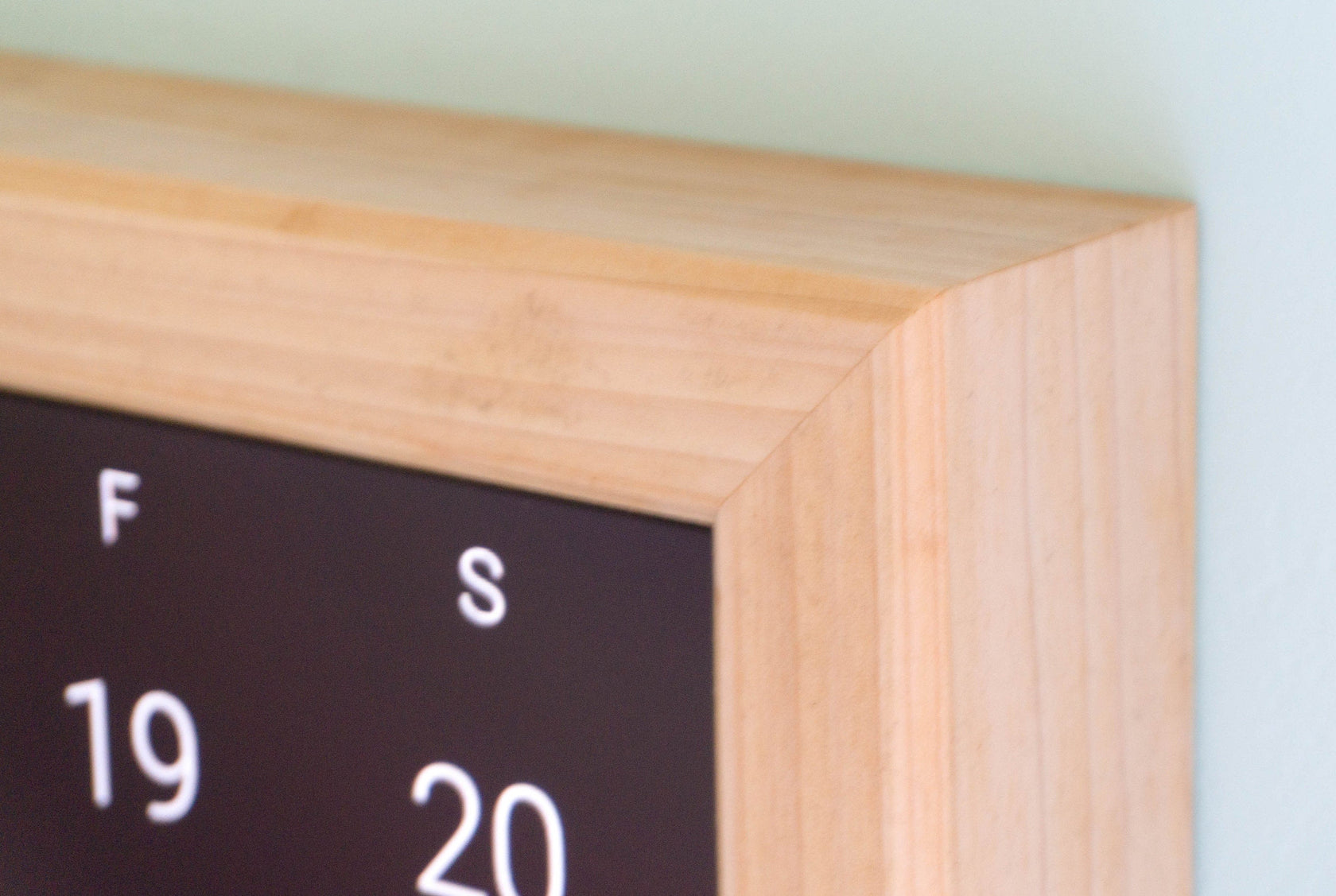 24" Smart Digital Wall Display - HD Screen with WiFi Calendar & Raspbe ...